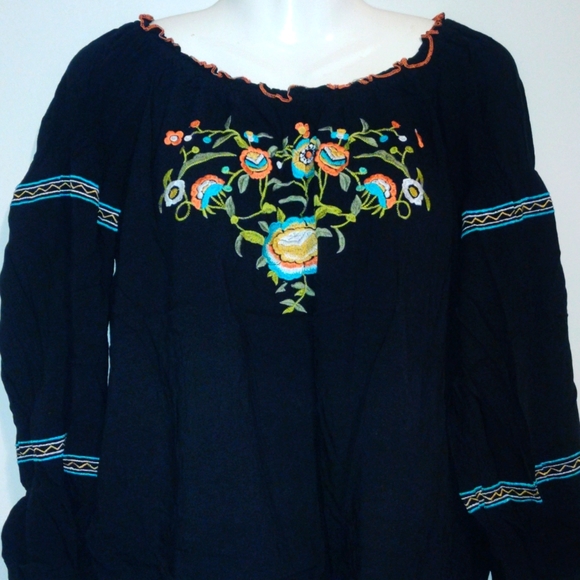 Melissa Paige | Tops | Melissa Paige Top | Poshmark